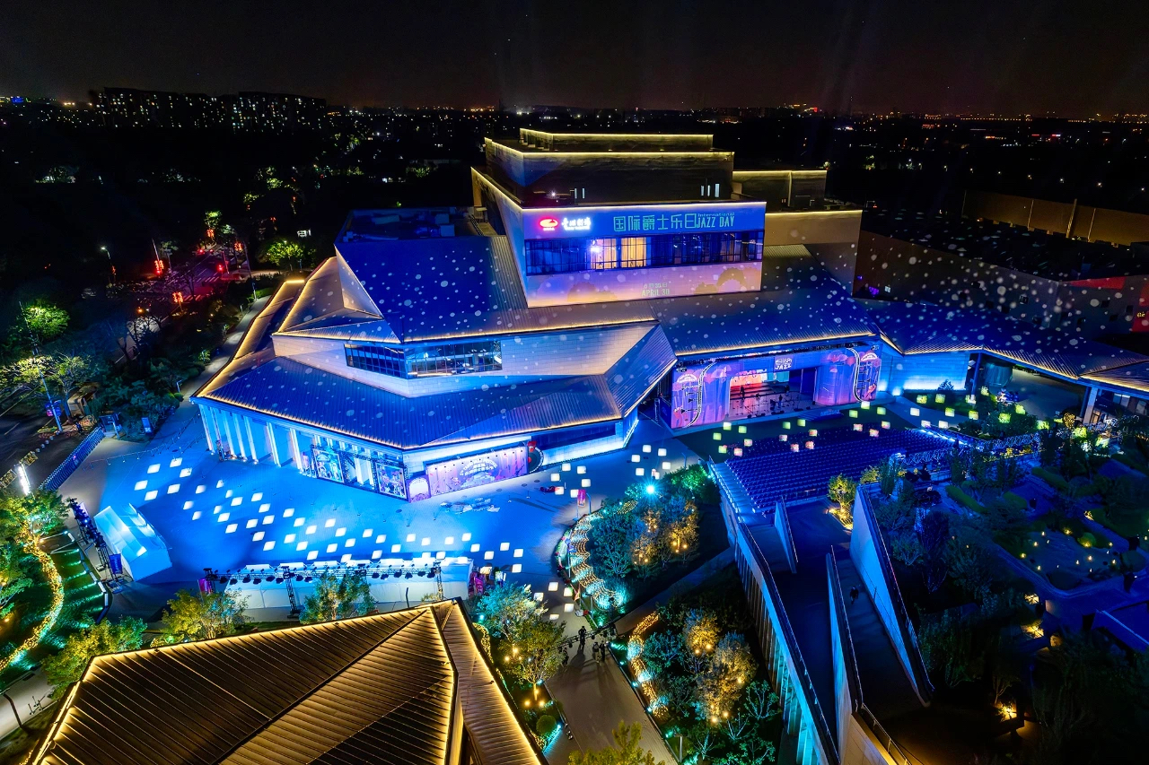 台湖爵士音乐节丨MC15×EC60剧场首秀，点亮蓝色星海！ - EK Lights